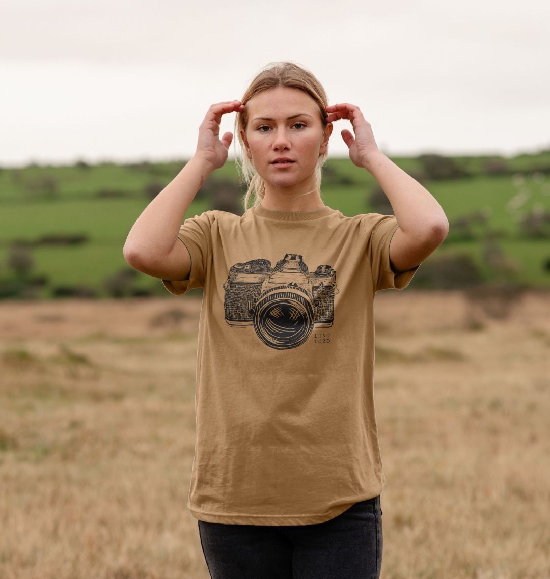 Lino Lord Vintage Film Camera Lino Print Unisex T-shirt