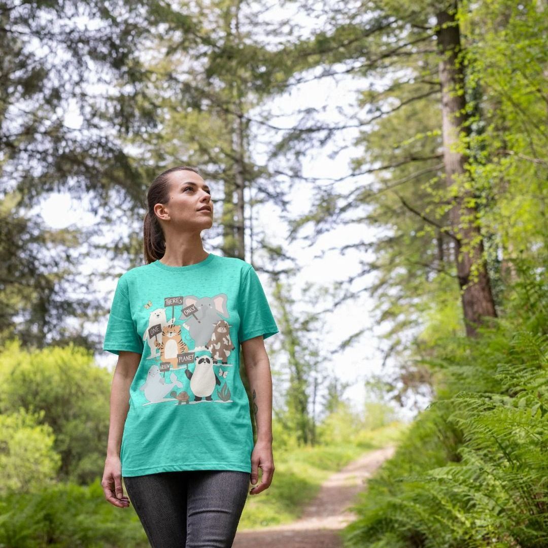 Recycled T-Shirt: There's Only One Green Planet (Casual Fit)