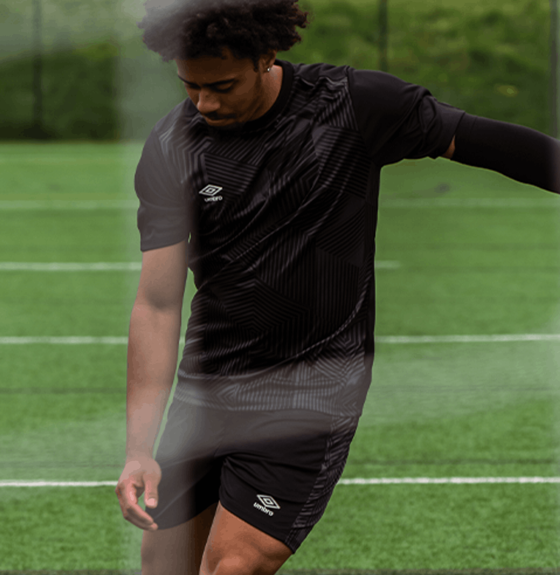 Umbro Sports Clothing | Official Football Kit & Apparel | Kitlocker